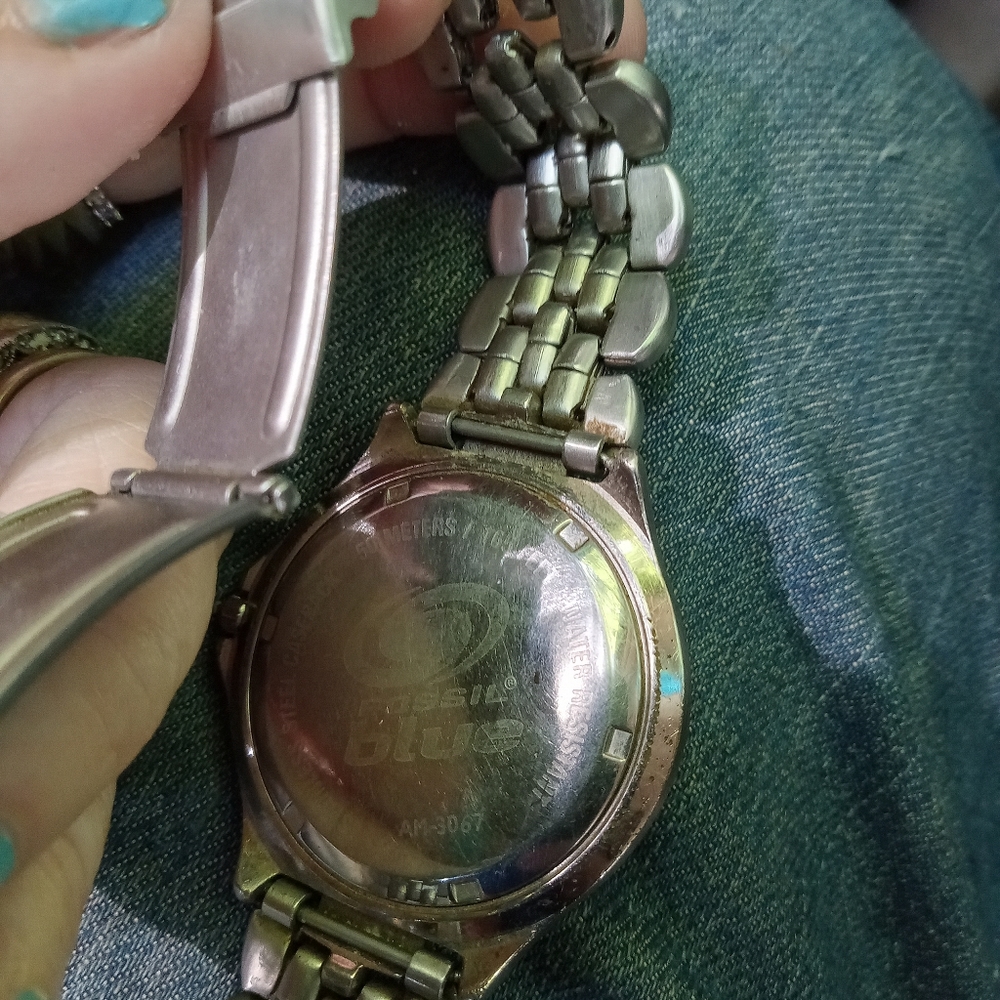 Men's Fossil Blue Face Hands Gloss Watch Silver Color - Gem